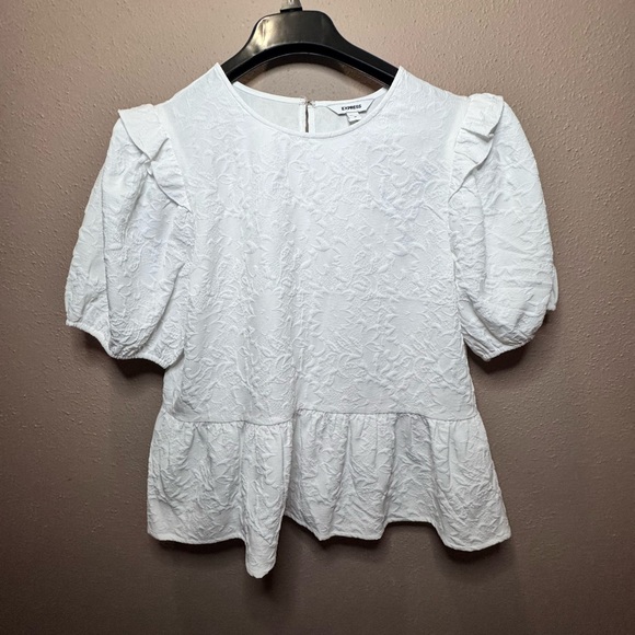 Express | Tops | Express White Textured Blouse With Puff Sleeves | Poshmark